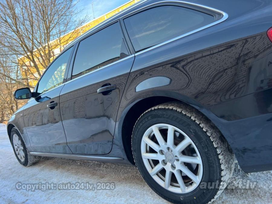 Black Audi A4 2014 in Narva, with an engine capacity of 2.00 L and mileage of 340 thousand km for 5499 €, photo 12 on AUTOMOTO.COM.LV