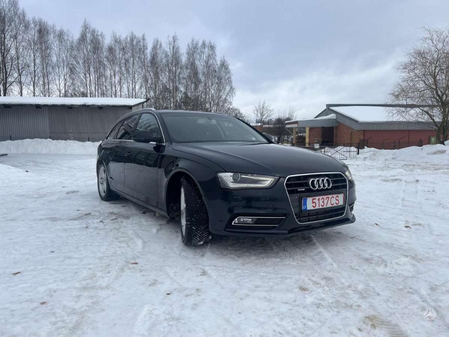 Black Audi A4 2014 in Moletai, with an engine capacity of 1.97 L and mileage of 194 thousand km for 8000 €, photo 18 on AUTOMOTO.COM.LV