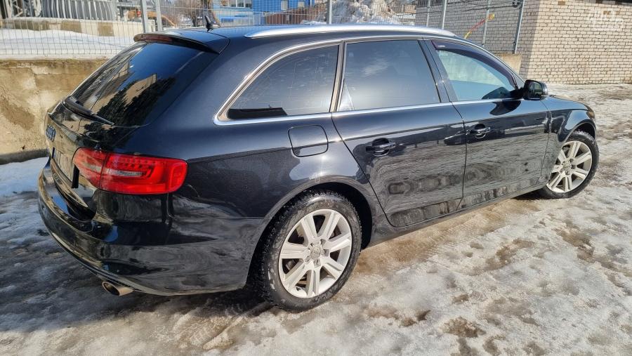 Black Audi A4 2014 in Kaunas, with an engine capacity of 3.00 L and mileage of 375 thousand km for 6850 €, photo 5 on AUTOMOTO.COM.LV