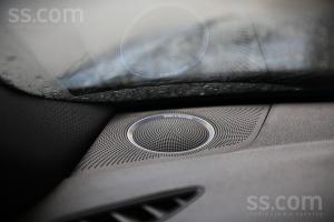 Black Audi A4 2014 in Riga, with an engine capacity of 3.00 L and mileage of 280 thousand km for 8495 €, photo 21 on AUTOMOTO.COM.LV