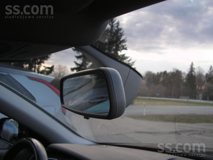 Black Audi A4 2014 in Riga, with an engine capacity of 2.00 L and mileage of 0 thousand km for 10750 €, photo 27 on AUTOMOTO.COM.LV