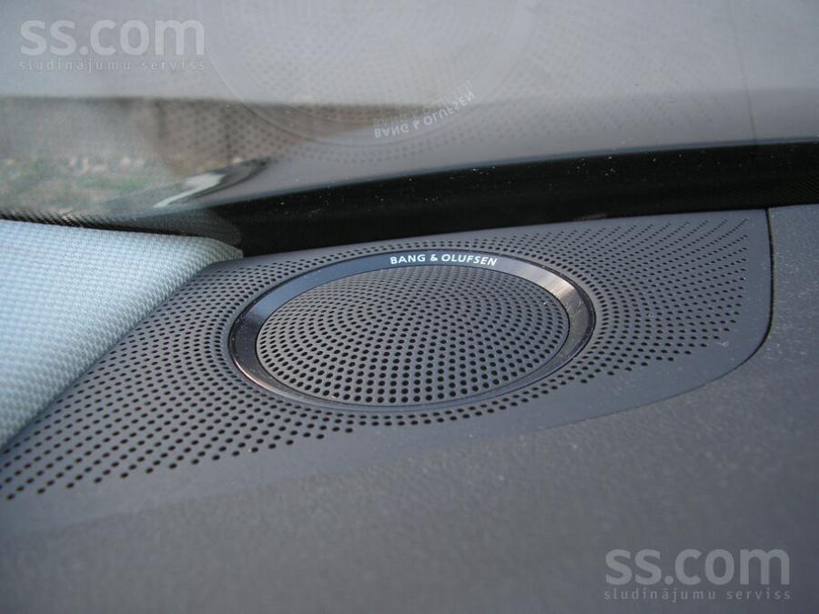 Black Audi A4 2014 in Riga, with an engine capacity of 2.00 L and mileage of 0 thousand km for 10750 €, photo 28 on AUTOMOTO.COM.LV