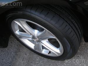 Black Audi A4 2014 in Riga, with an engine capacity of 2.00 L and mileage of 0 thousand km for 10750 €, photo 30 on AUTOMOTO.COM.LV