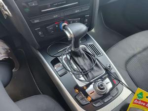 Melns Audi A4 2014 Kauņa, ar dzinēja tilpumu 1.97 L un nobraukumu 187 tūkst. km par 5250 €, foto 3 vietnē AUTOMOTO.COM.LV