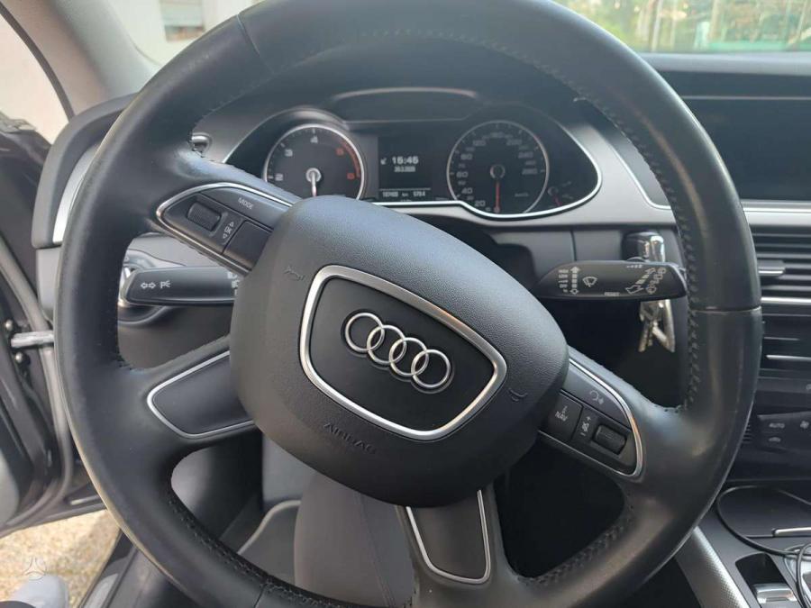Melns Audi A4 2014 Kauņa, ar dzinēja tilpumu 1.97 L un nobraukumu 187 tūkst. km par 5250 €, foto 4 vietnē AUTOMOTO.COM.LV