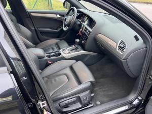 Black Audi A4 2014 in Riga, with an engine capacity of 3.00 L and mileage of 368 thousand km for 10950 €, photo 4 on AUTOMOTO.COM.LV