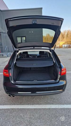 Melns Audi A4 2014 Kauņa, ar dzinēja tilpumu 1.97 L un nobraukumu 256 tūkst. km par 7950 €, foto 6 vietnē AUTOMOTO.COM.LV