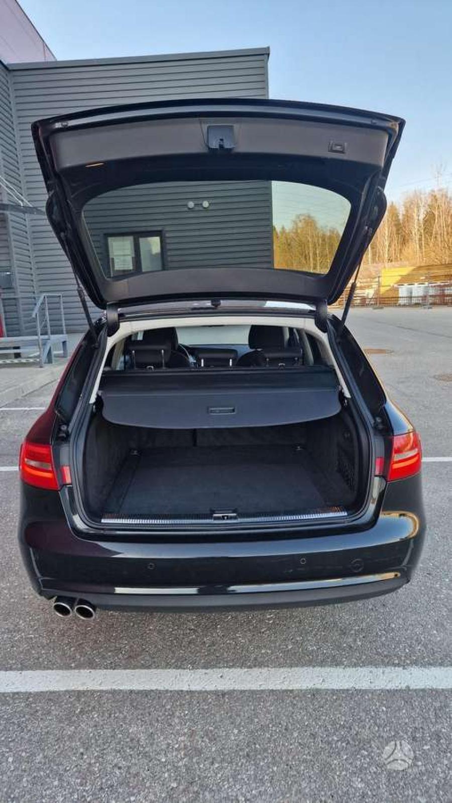 Melns Audi A4 2014 Kauņa, ar dzinēja tilpumu 1.97 L un nobraukumu 256 tūkst. km par 7950 €, foto 6 vietnē AUTOMOTO.COM.LV