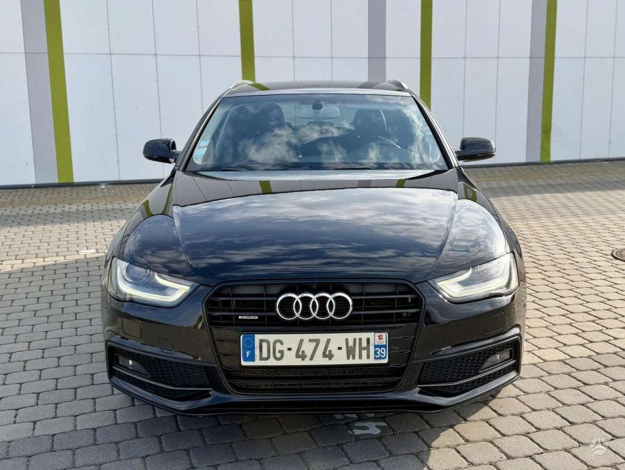 Black Audi A4 2014 in Vilnius, with an engine capacity of 2.97 L and mileage of 298 thousand km for 8999 €, photo 4 on AUTOMOTO.COM.LV