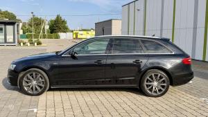 Black Audi A4 2014 in Vilnius, with an engine capacity of 2.97 L and mileage of 298 thousand km for 8999 €, photo 6 on AUTOMOTO.COM.LV