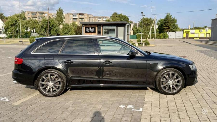 Black Audi A4 2014 in Vilnius, with an engine capacity of 2.97 L and mileage of 298 thousand km for 8999 €, photo 13 on AUTOMOTO.COM.LV