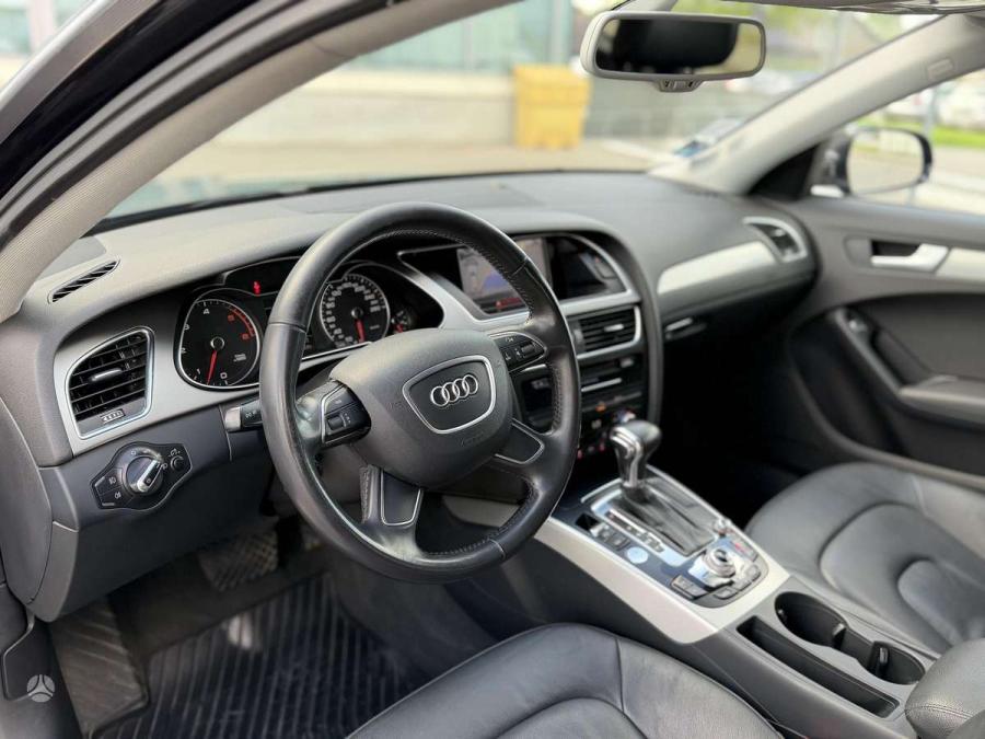 Black Audi A4 2014 in Vilnius, with an engine capacity of 2.97 L and mileage of 298 thousand km for 8999 €, photo 25 on AUTOMOTO.COM.LV
