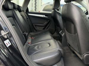Black Audi A4 2014 in Vilnius, with an engine capacity of 2.97 L and mileage of 298 thousand km for 8999 €, photo 31 on AUTOMOTO.COM.LV