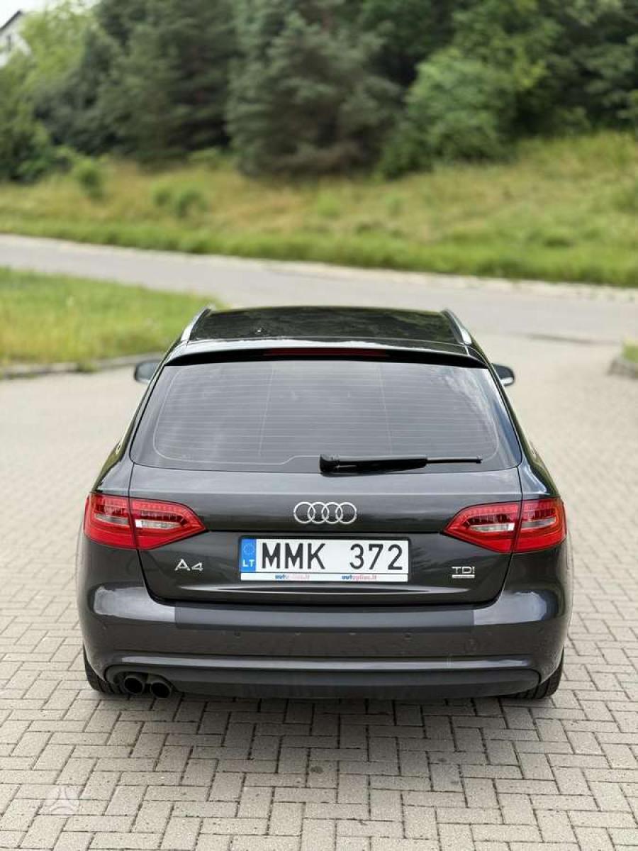 Melns Audi A4 2014 Viļņa, ar dzinēja tilpumu 2.00 L un nobraukumu 235 tūkst. km par 7500 €, foto 7 vietnē AUTOMOTO.COM.LV