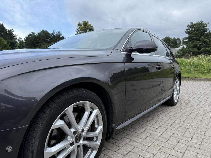 Melns Audi A4 2014 Viļņa, ar dzinēja tilpumu 2.00 L un nobraukumu 235 tūkst. km par 7500 €, foto 13 vietnē AUTOMOTO.COM.LV