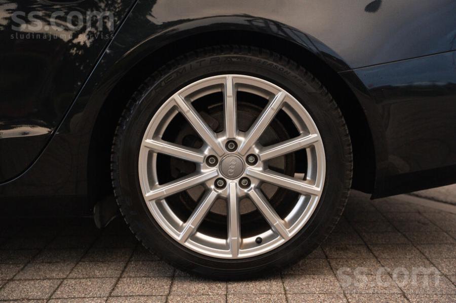 Melns Audi A4 2014 Rīga, ar dzinēja tilpumu 2.00 L un nobraukumu 335 tūkst. km par 8990 €, foto 10 vietnē AUTOMOTO.COM.LV