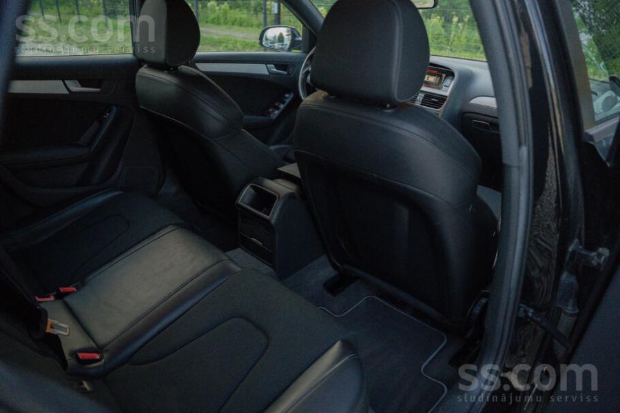 Melns Audi A4 2014 Rīga, ar dzinēja tilpumu 2.00 L un nobraukumu 335 tūkst. km par 8990 €, foto 27 vietnē AUTOMOTO.COM.LV