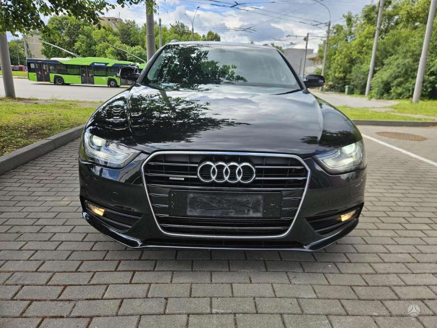 Melns Audi A4 2014 Kauņa, ar dzinēja tilpumu 2.97 L un nobraukumu 274 tūkst. km par 6950 €, foto 4 vietnē AUTOMOTO.COM.LV