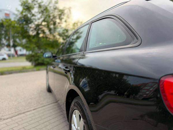 Black Audi A4 2014 in Vilnius, with an engine capacity of 2.00 L and mileage of 250 thousand km for 5500 €, photo 7 on AUTOMOTO.COM.LV