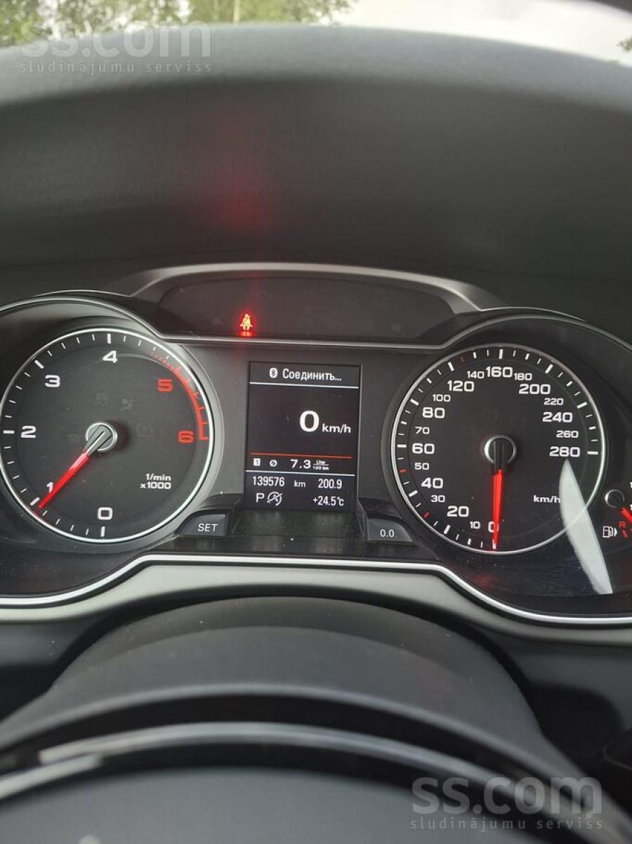 Melns Audi A4 2014 Rīga, ar dzinēja tilpumu 2.00 L un nobraukumu 139 tūkst. km par 12500 €, foto 9 vietnē AUTOMOTO.COM.LV