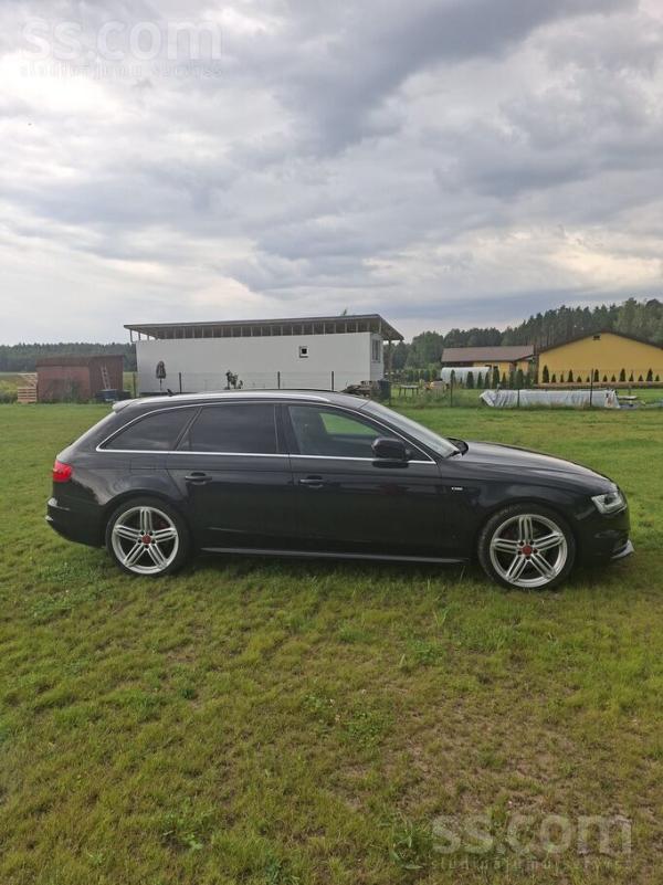 Black Audi A4 2014 in Riga, with an engine capacity of 2.00 L and mileage of 139 thousand km for 12500 €, photo 3 on AUTOMOTO.COM.LV