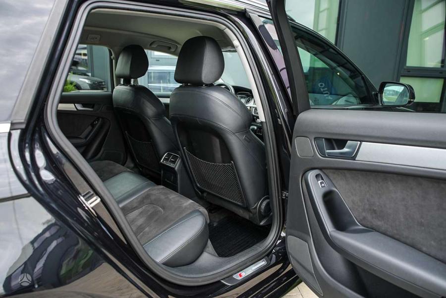 Melns Audi A4 2014 Kauņa, ar dzinēja tilpumu 1.97 L un nobraukumu 255 tūkst. km par 9950 €, foto 34 vietnē AUTOMOTO.COM.LV