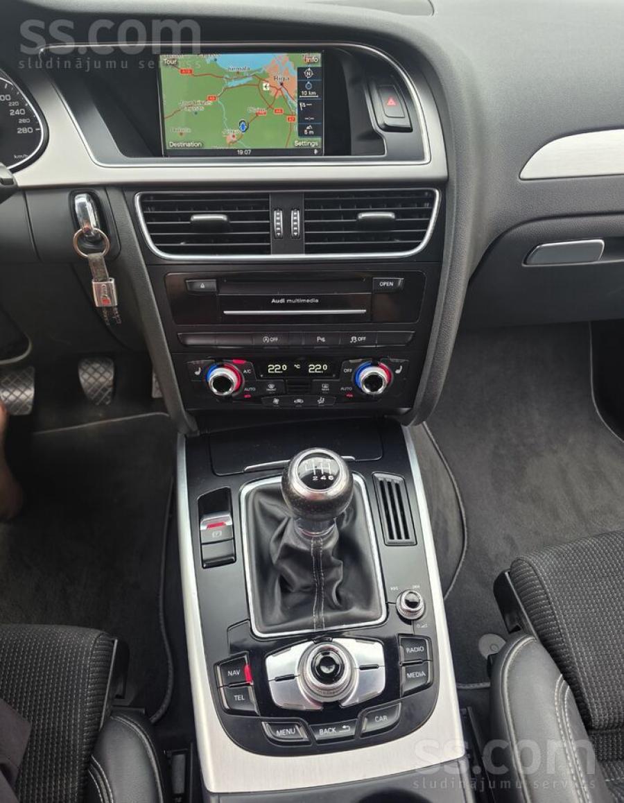 Black Audi A4 2014 in Jelgava, with an engine capacity of 3.00 L and mileage of 369 thousand km for 9000 €, photo 7 on AUTOMOTO.COM.LV