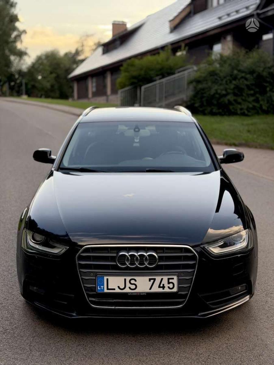 Black Audi A4 2014 in Vilnius, with an engine capacity of 2.00 L and mileage of 253 thousand km for 5000 €, photo 4 on AUTOMOTO.COM.LV