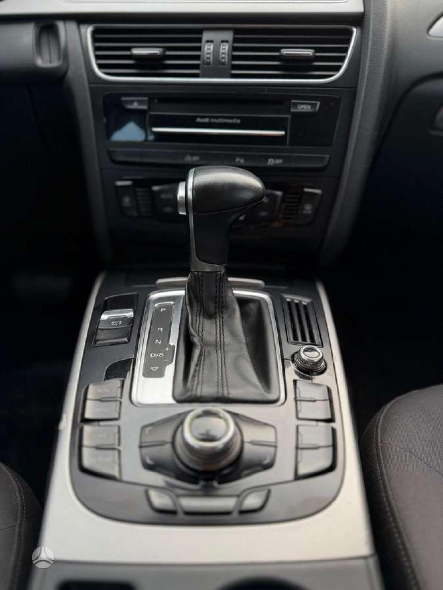 Black Audi A4 2014 in Vilnius, with an engine capacity of 2.00 L and mileage of 253 thousand km for 5000 €, photo 13 on AUTOMOTO.COM.LV