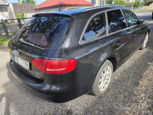 Black Audi A4 2014 in Riga, with an engine capacity of 2.00 L and mileage of 252 thousand km for 5390 €, photo 8 on AUTOMOTO.COM.LV