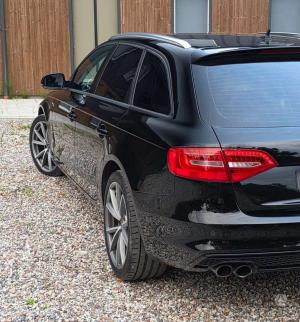 Melns Audi A4 2014 Raseiniai, ar dzinēja tilpumu 1.97 L un nobraukumu 260 tūkst. km par 7449 €, foto 8 vietnē AUTOMOTO.COM.LV