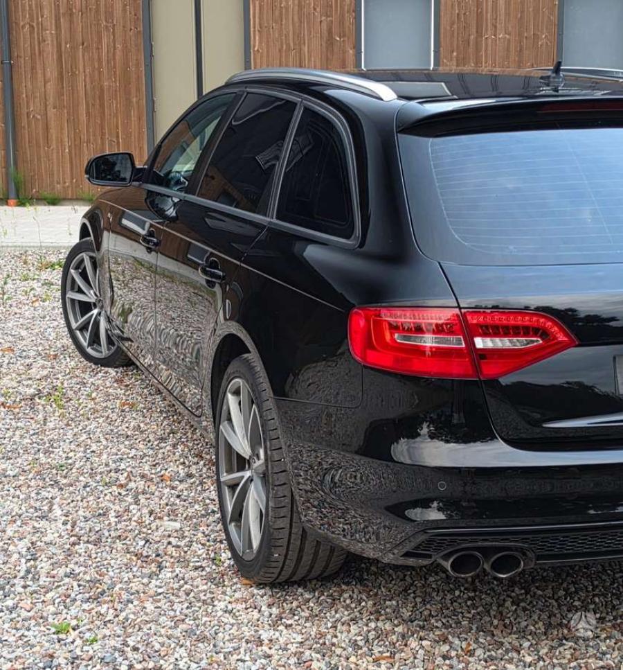 Melns Audi A4 2014 Raseiniai, ar dzinēja tilpumu 1.97 L un nobraukumu 260 tūkst. km par 7449 €, foto 8 vietnē AUTOMOTO.COM.LV