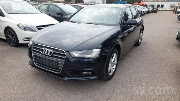 Black Audi A4 2014 in Riga, with an engine capacity of 2.00 L and mileage of 290 thousand km for 6900 €, photo 3 on AUTOMOTO.COM.LV
