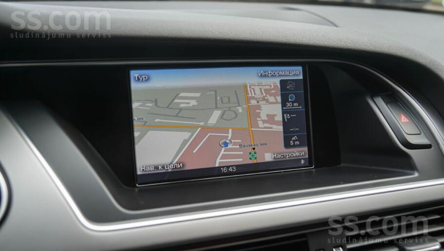 Black Audi A4 2014 in Riga, with an engine capacity of 2.00 L and mileage of 140 thousand km for 11500 €, photo 19 on AUTOMOTO.COM.LV