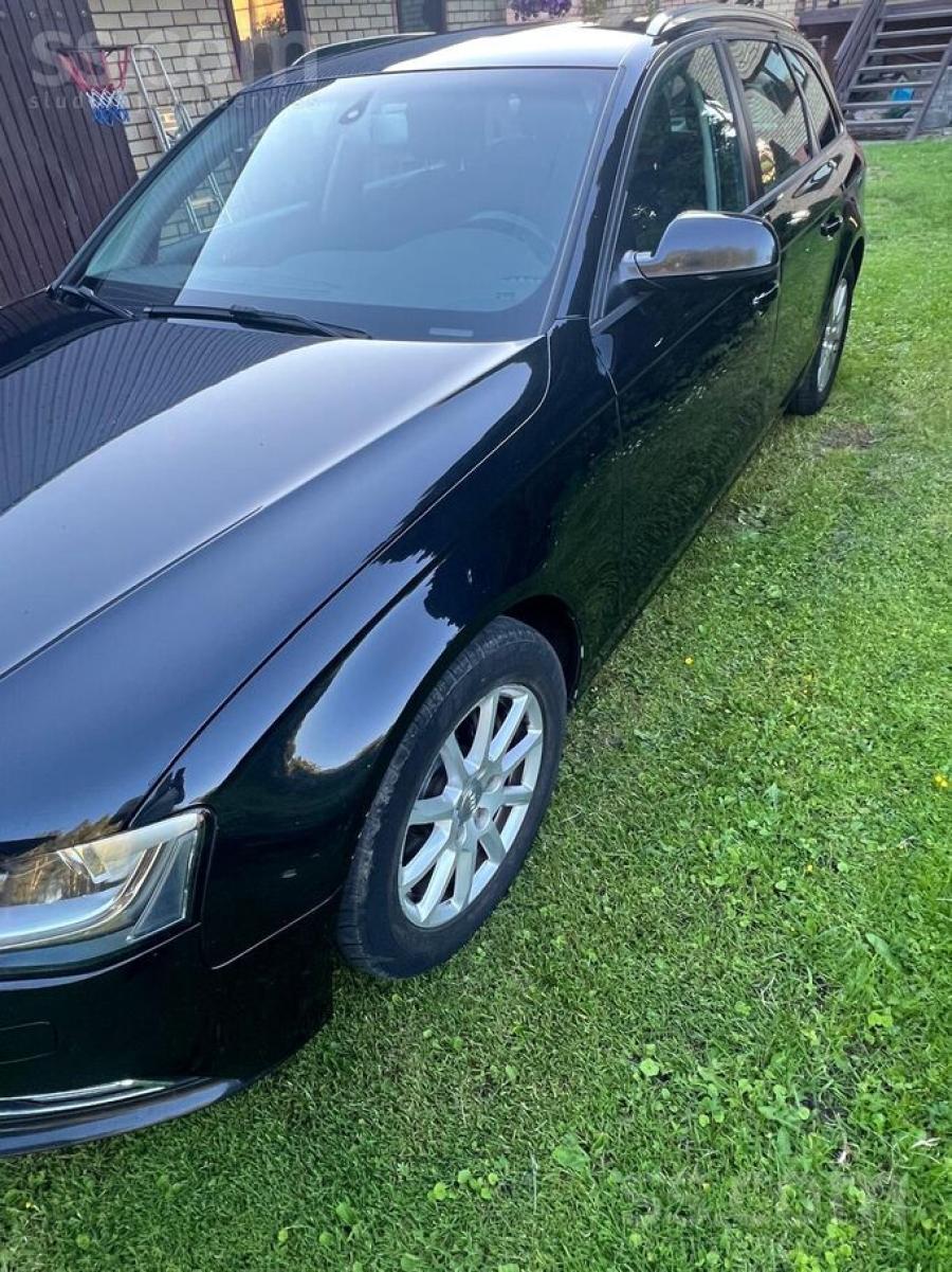 Black Audi A4 2014 in Daugavpils, with an engine capacity of 2.00 L and mileage of 293 thousand km for 8200 €, photo 3 on AUTOMOTO.COM.LV