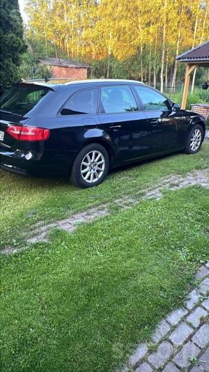Black Audi A4 2014 in Daugavpils, with an engine capacity of 2.00 L and mileage of 293 thousand km for 8200 €, photo 4 on AUTOMOTO.COM.LV