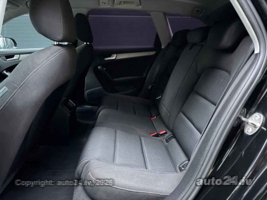 Melns Audi A4 2014 Tallina, ar dzinēja tilpumu 2.00 L un nobraukumu 314 tūkst. km par 5399 €, foto 10 vietnē AUTOMOTO.COM.LV