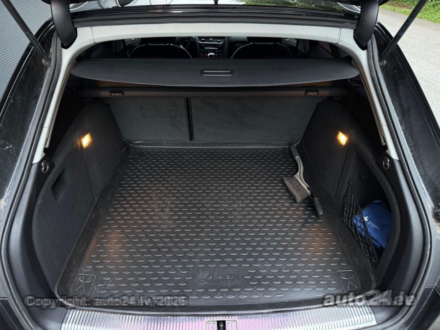 Melns Audi A4 2014 Tallina, ar dzinēja tilpumu 2.00 L un nobraukumu 314 tūkst. km par 5399 €, foto 15 vietnē AUTOMOTO.COM.LV