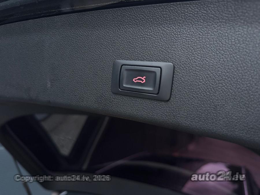 Melns Audi A4 2014 Tallina, ar dzinēja tilpumu 2.00 L un nobraukumu 314 tūkst. km par 5399 €, foto 16 vietnē AUTOMOTO.COM.LV