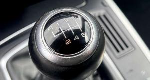 Black Audi A4 2014 in Klaipeda, with an engine capacity of 2.97 L and mileage of 266 thousand km for 7900 €, photo 31 on AUTOMOTO.COM.LV