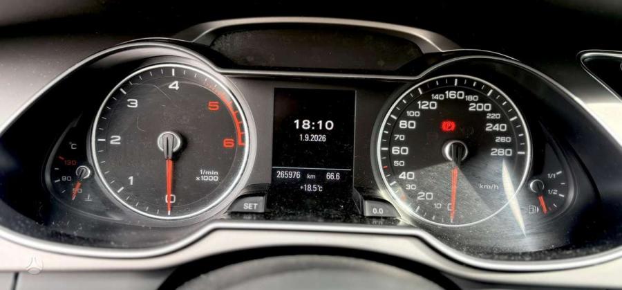 Black Audi A4 2014 in Klaipeda, with an engine capacity of 2.97 L and mileage of 266 thousand km for 7900 €, photo 34 on AUTOMOTO.COM.LV