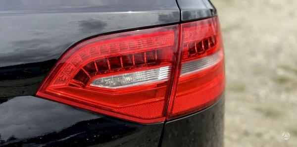 Black Audi A4 2014 in Klaipeda, with an engine capacity of 2.97 L and mileage of 266 thousand km for 7900 €, photo 11 on AUTOMOTO.COM.LV