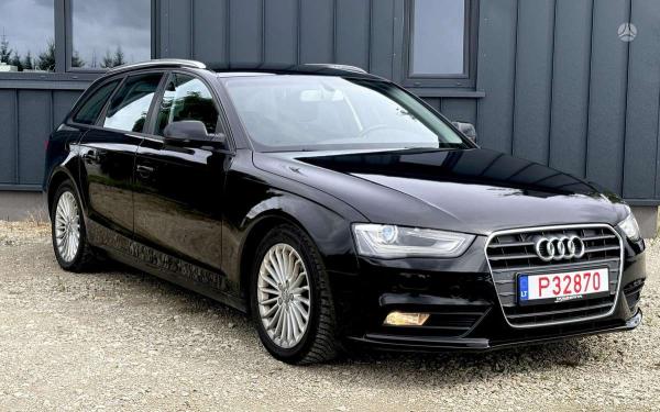 Audi A4 2014 in Klaipeda on AUTOMOTO.COM.LV Black Audi A4 2014 in Klaipeda, with an engine capacity of 2.97 L and mileage of 266 thousand km for 7900 €, photo 5 on AUTOMOTO.COM.LV