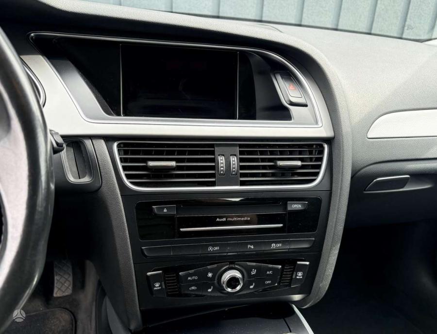 Black Audi A4 2014 in Klaipeda, with an engine capacity of 2.97 L and mileage of 266 thousand km for 7900 €, photo 29 on AUTOMOTO.COM.LV