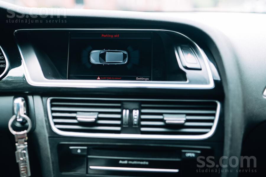 Black Audi A4 2014 in Riga, with an engine capacity of 2.00 L and mileage of 343 thousand km for 6200 €, photo 10 on AUTOMOTO.COM.LV