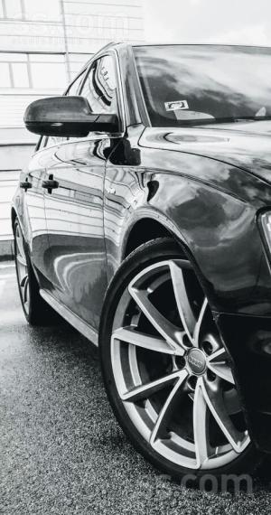 Black Audi A4 2014 in Riga, with an engine capacity of 2.00 L and mileage of 343 thousand km for 6200 €, photo 11 on AUTOMOTO.COM.LV