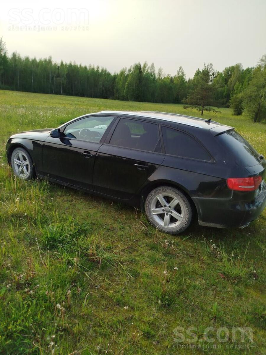 Black Audi A4 2015 in Balvi, with an engine capacity of 2.00 L and mileage of 220 thousand km for 8500 €, photo 1 on AUTOMOTO.COM.LV
