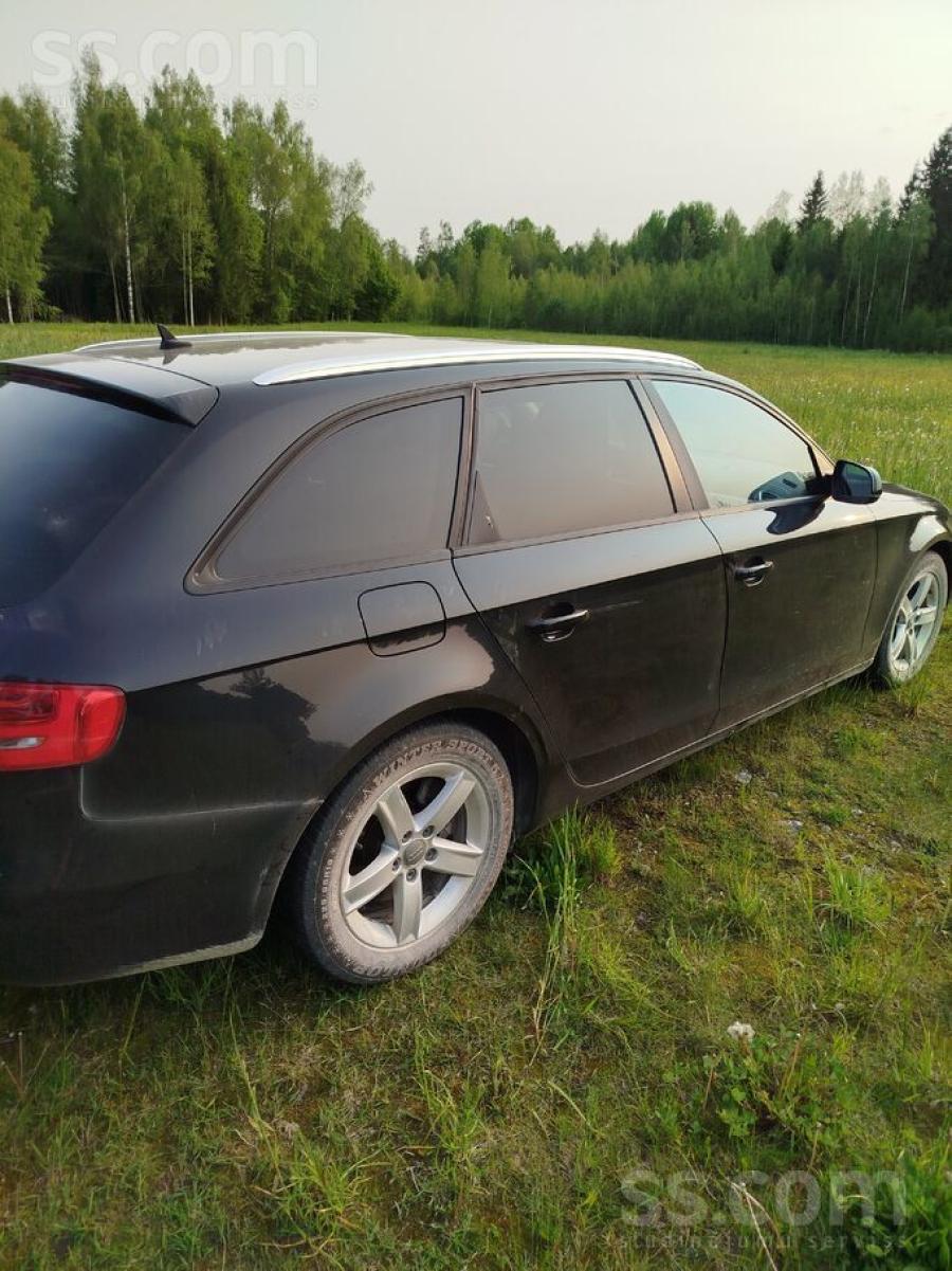 Black Audi A4 2015 in Balvi, with an engine capacity of 2.00 L and mileage of 220 thousand km for 8500 €, photo 5 on AUTOMOTO.COM.LV