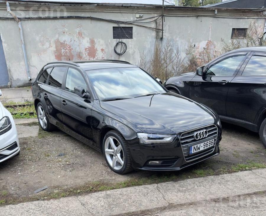 Black Audi A4 2015 in Riga, with an engine capacity of 3.00 L and mileage of 257 thousand km for 9000 €, photo 1 on AUTOMOTO.COM.LV