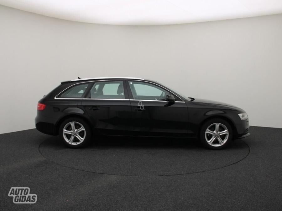 Black Audi A4 2015 in Vilnius, with an engine capacity of 2.00 L and mileage of 248 thousand km for 10399 €, photo 9 on AUTOMOTO.COM.LV